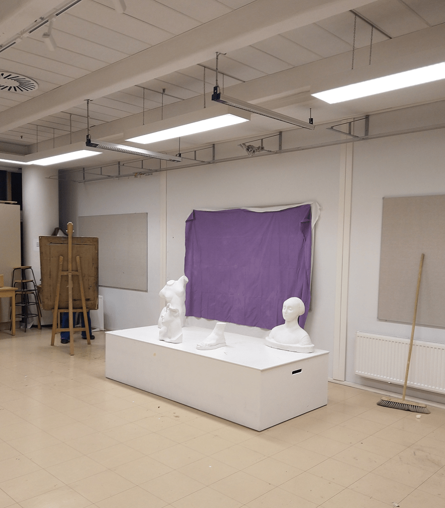 Live model drawing course – plaster models (part 1) – Soila Art